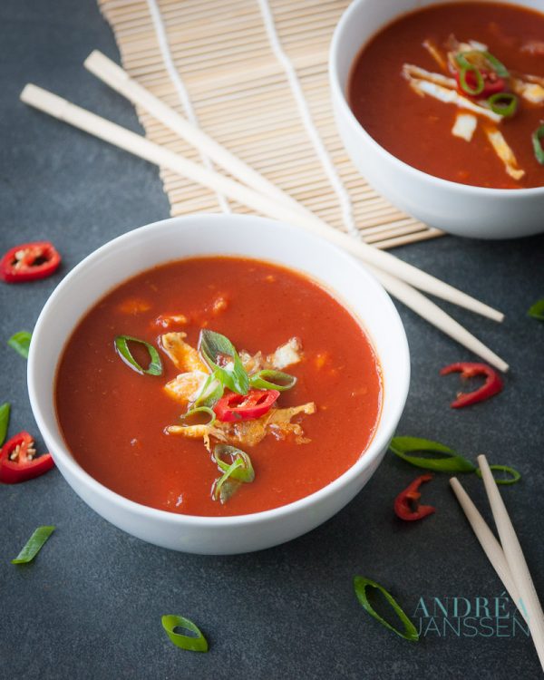 Chinese tomatensoep met kip {makkelijk recept} | By Andrea Janssen