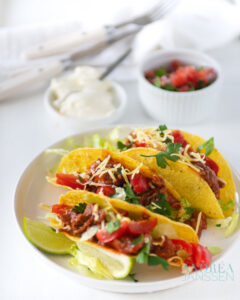 Taco's met rundergehakt en salsa | By Andrea Janssen