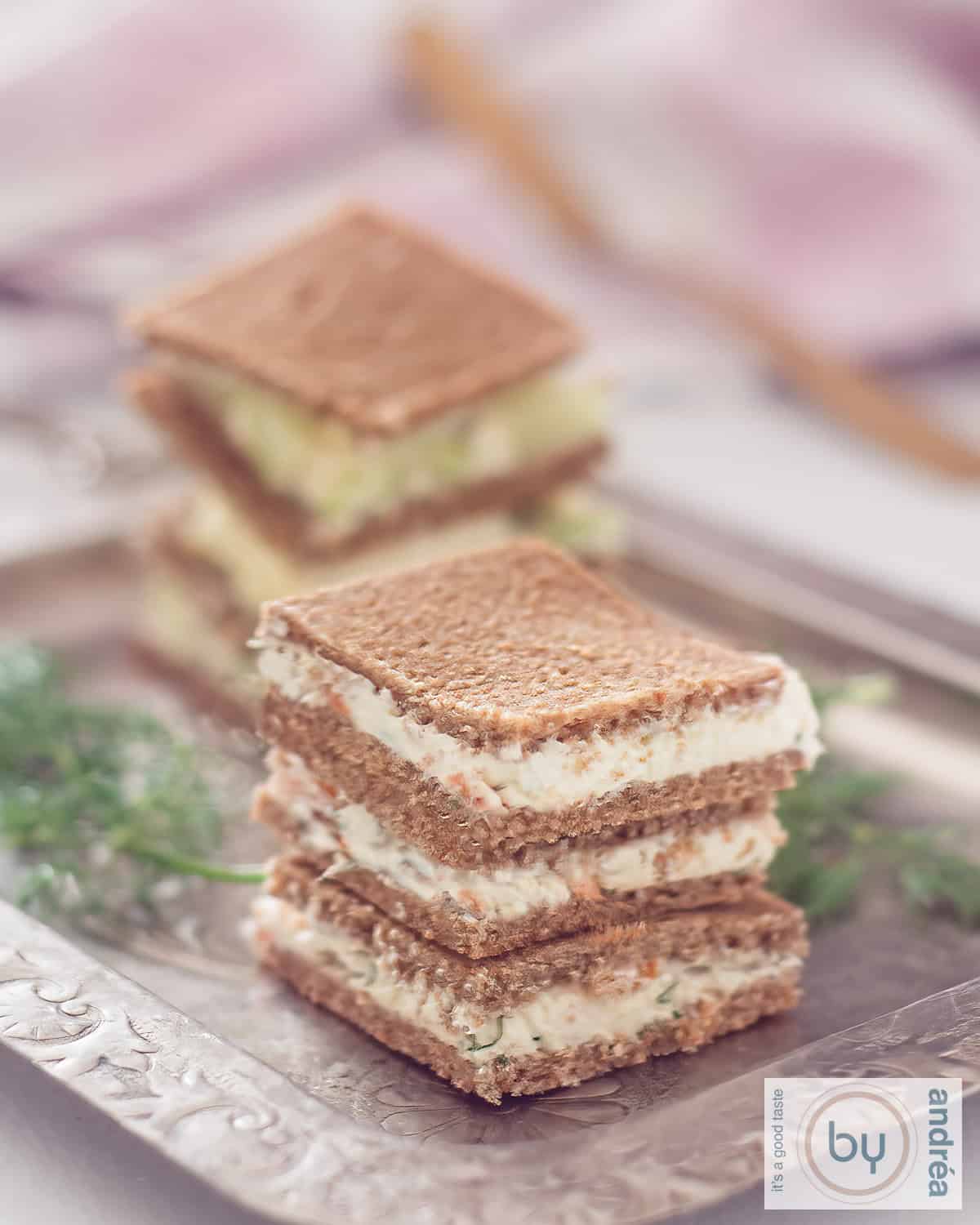 Roggebrood Hapjes met Roomkaas - By Andrea Janssen